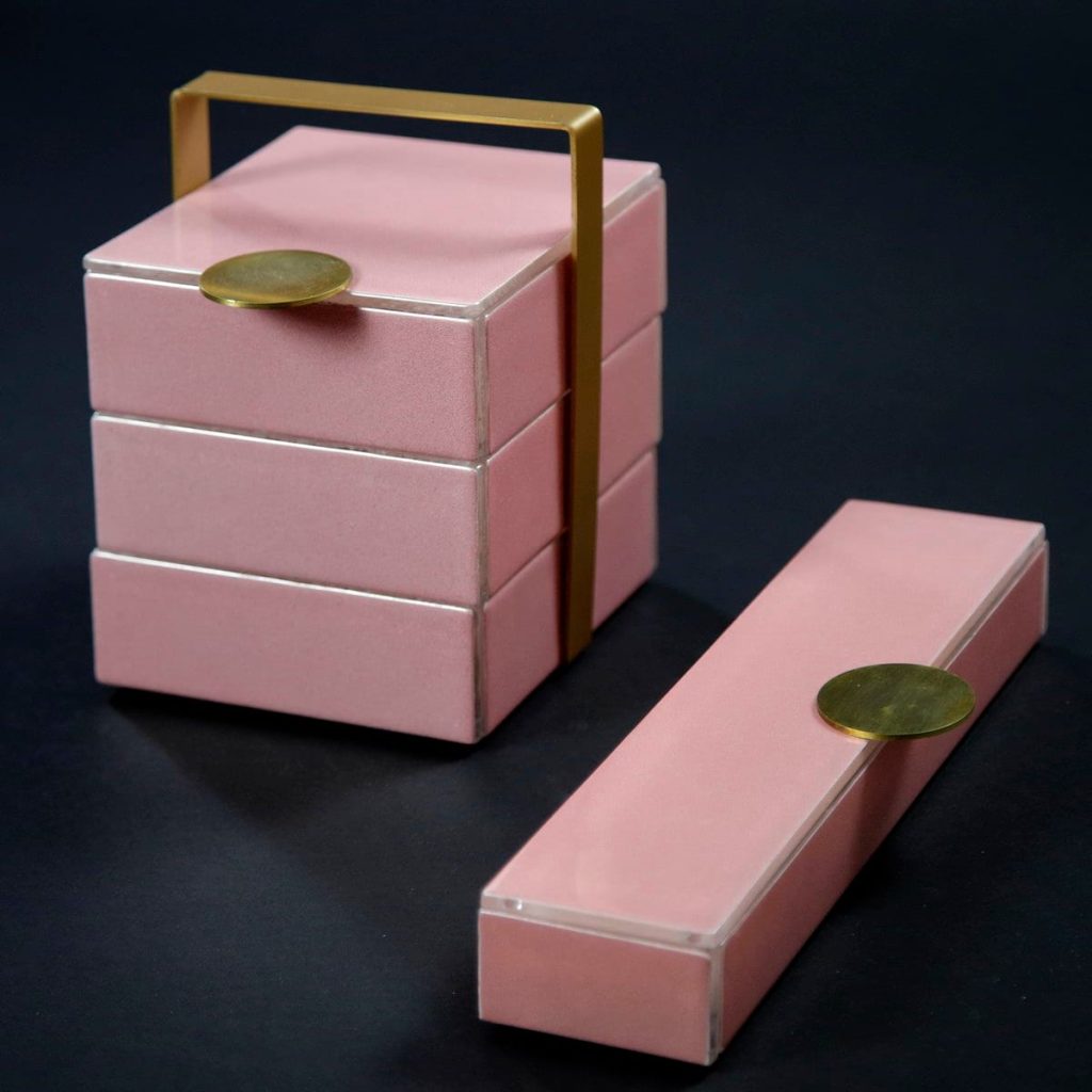 Picnic Basket Sets or Bento Baskets for Room Service - MyGlassStudio