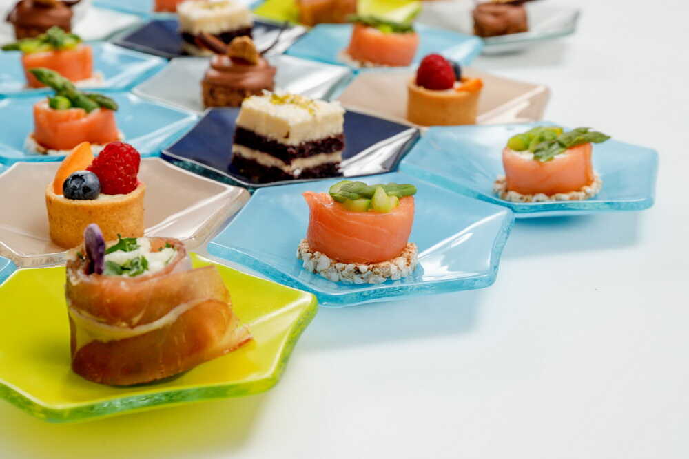 Modern Hexagon Tasting Plates for Unique Events | MyGlassStudio